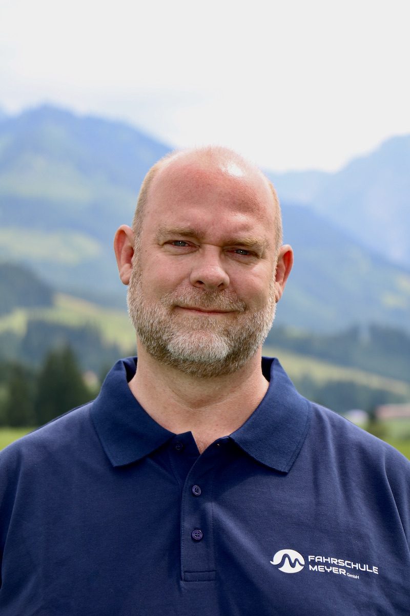 Ihre Fahrschule in Sonthofen | Fahrschule Meyer GmbH